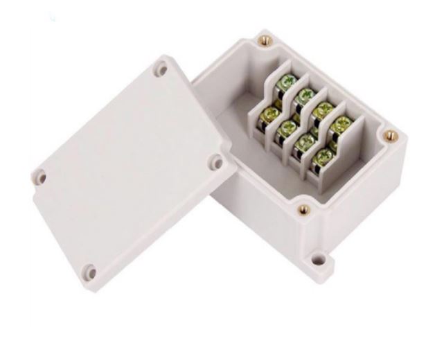 [J2] 4 pole Vented Junction Box – Verge Solutions